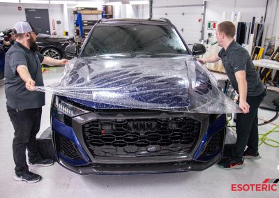 Audi RSQ8 | ESOTERIC