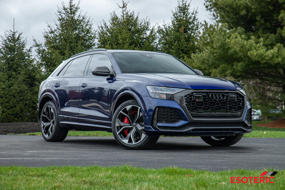 Audi RSQ8 | ESOTERIC